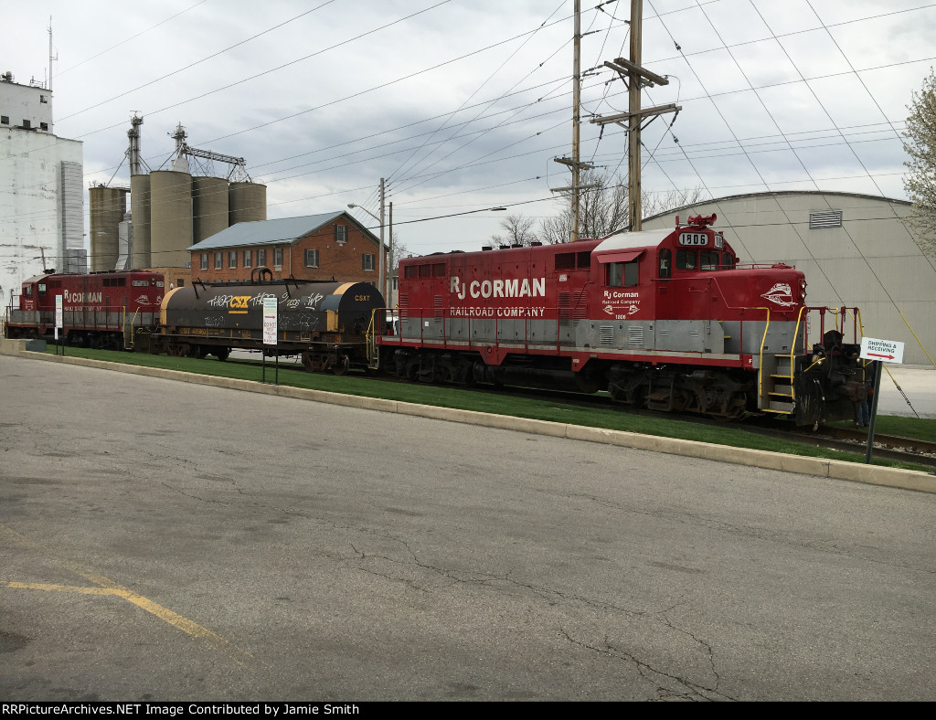 RJCW 1806, RJCW 1731, CSXT 495963